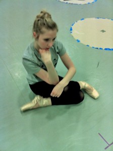 Games People Play: ‘Jeux’ Young at 100 – DanceTabs