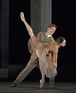 Royal Ballet – Woolf Works – London – DanceTabs