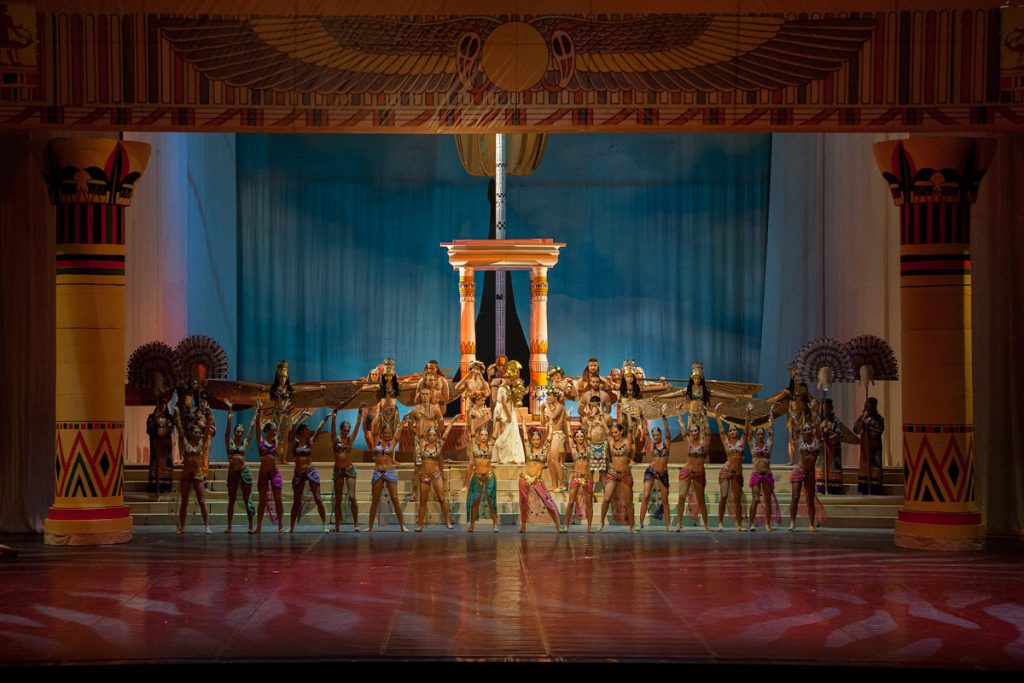 Macedonian Ballet – Cleopatra in rehearsal – Skopje – DanceTabs