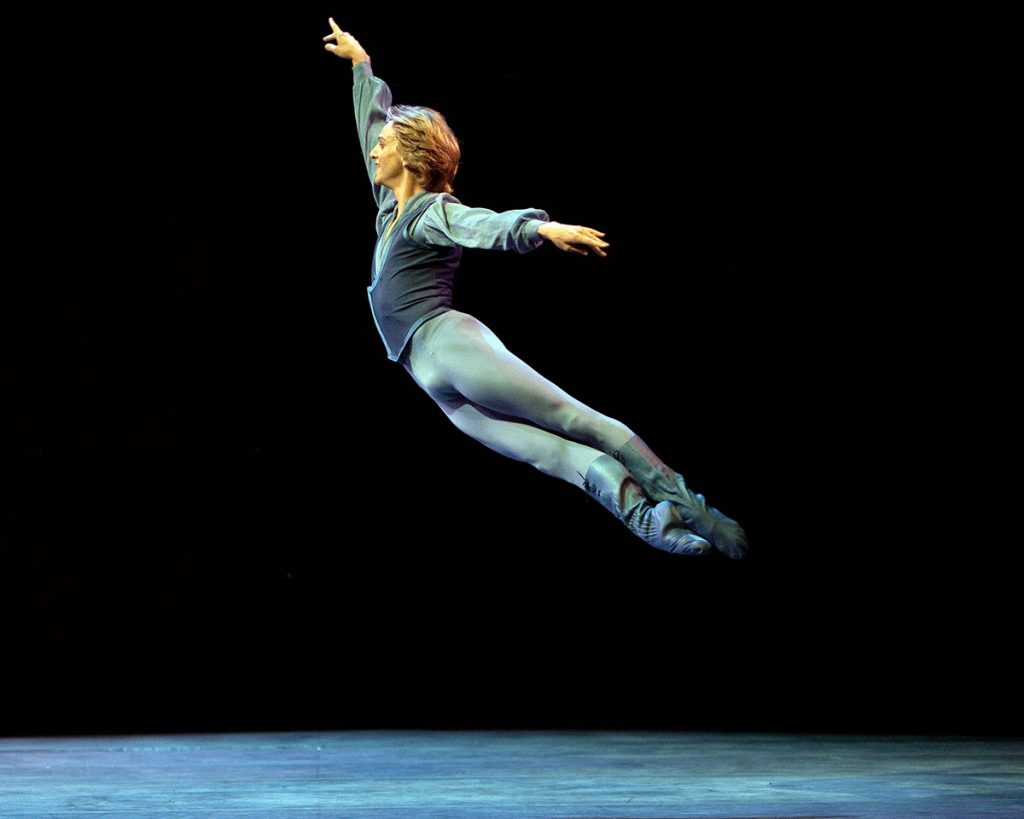 American Ballet Theatre – Her Notes, Symphonic Variations, Other Dances ...