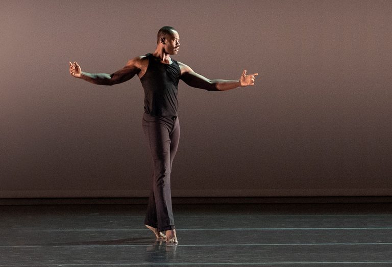 Alvin Ailey American Dance Theater – Jamar Roberts farewell – New York ...