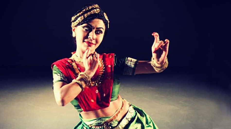 Maya Kulkarni & Kaustavi Sarkar – Woman with a Parrot – New York ...