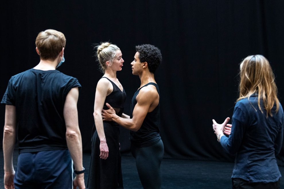 Special Gallery – Royal Ballet’s Romeo and Juliet in the studio with ...